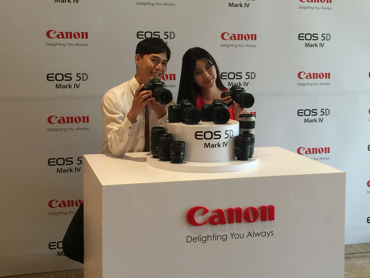 CANON EOS 5D Mark4 : WORK