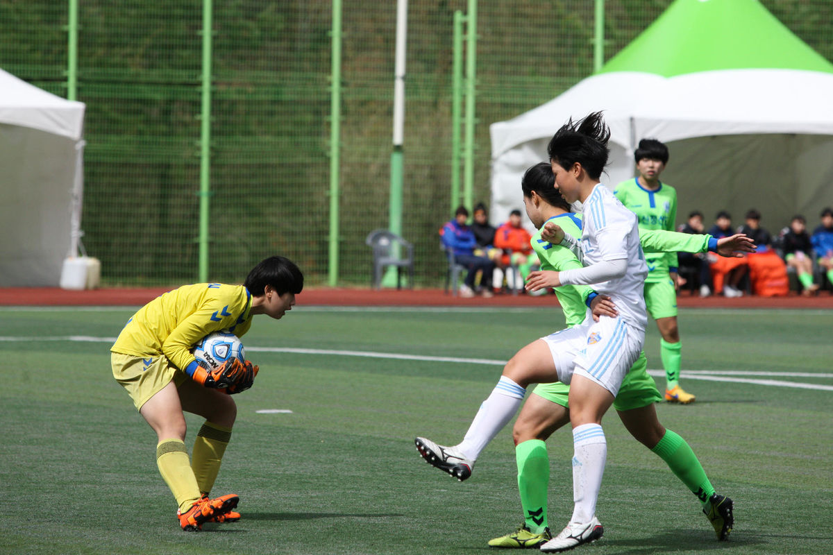 아리랑의 고장 정선 2016 춘계한국여자축구연맹전 고등부 결승전사진 : kwff