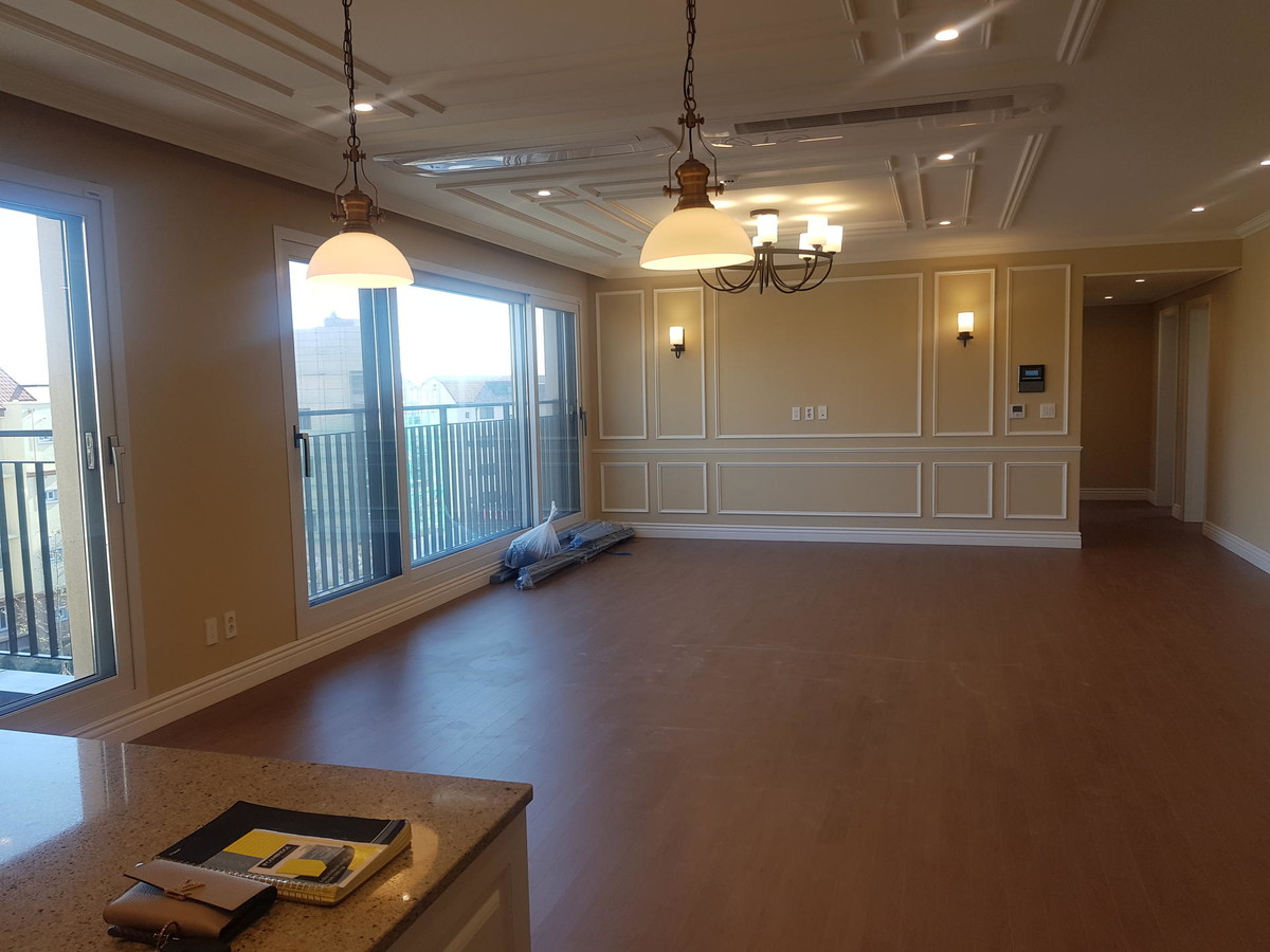 THE CASTLE : Camp Humphreys Off-post Housing