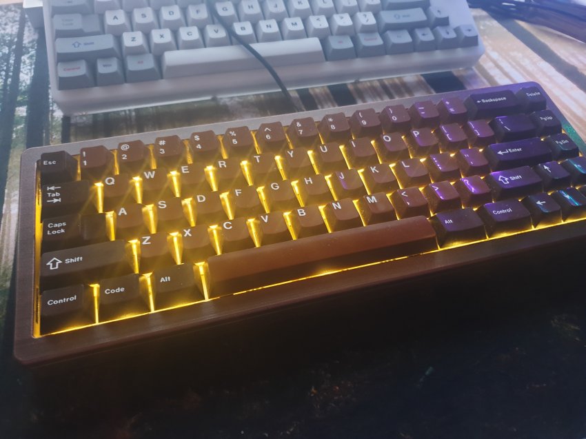TX 65 v1 달콤해보이는 키보드 입니다. ㅎ : TX Keyboard