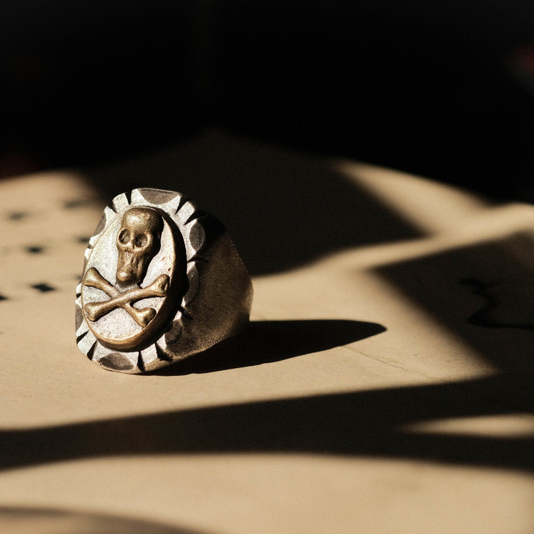 Mexican Skull Ring☠ : penetrate