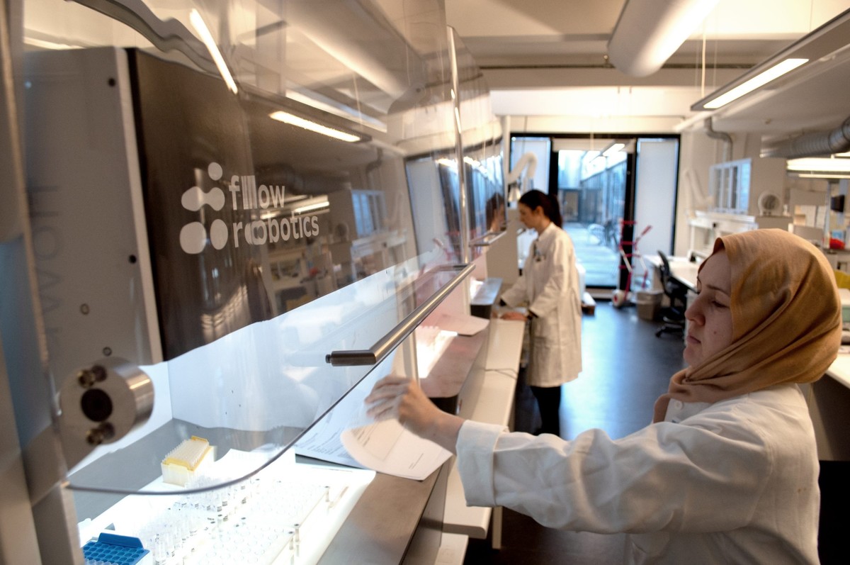 Flowbot ONE_User Stories : Flowbot ONE Automated Liquid Handler