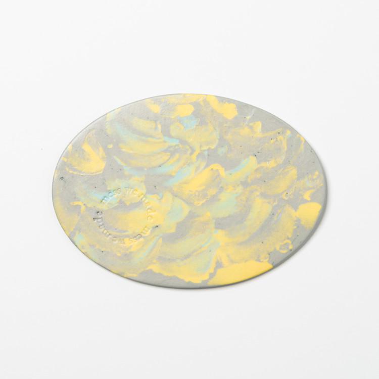 Oval flat plate : mwm