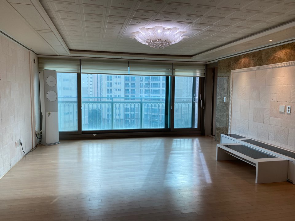 LOTTE CASTLE (OSAN) : Camp Humphreys Off-post Housing