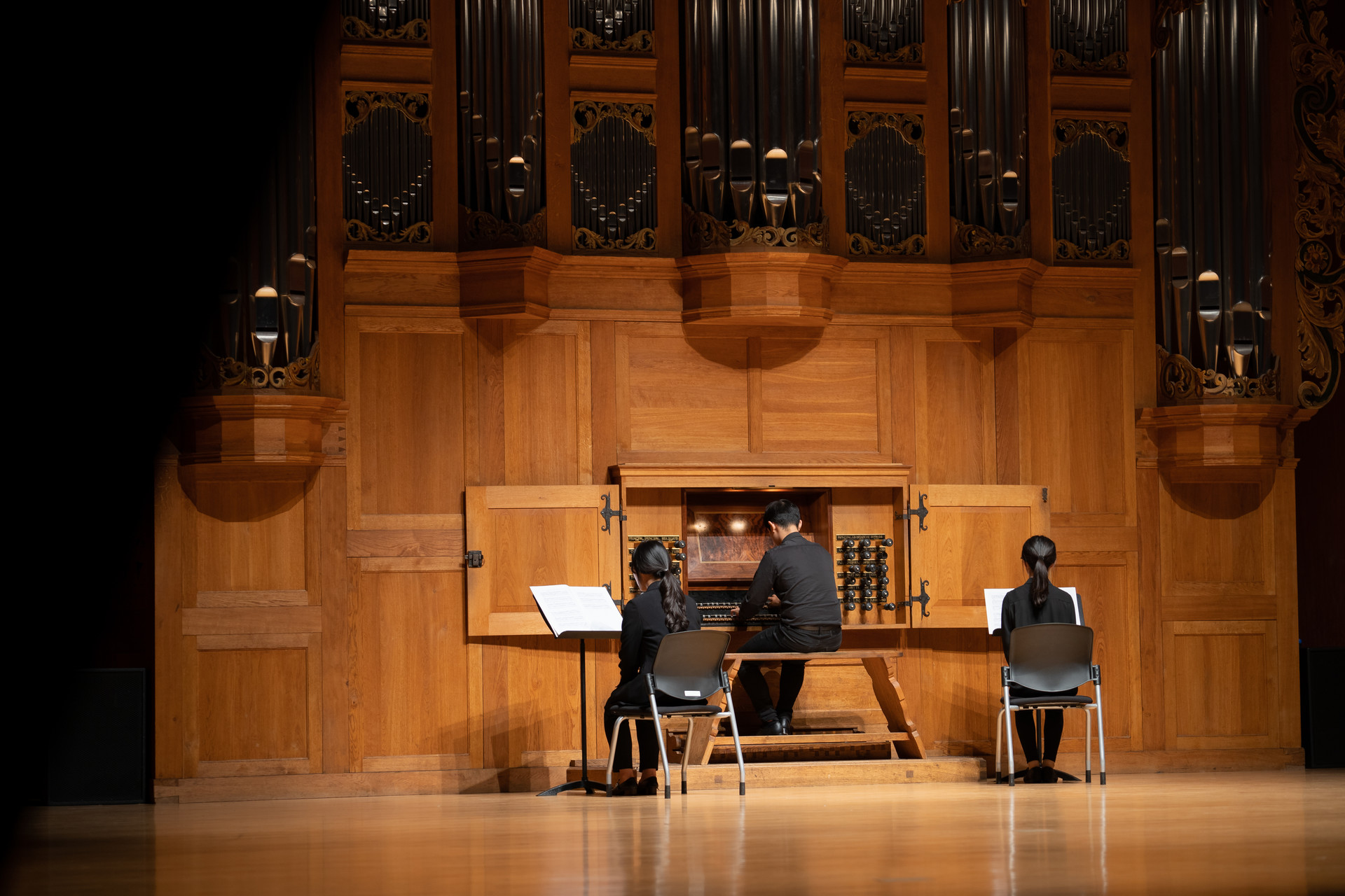 GOSPEL ORGAN STUDIO