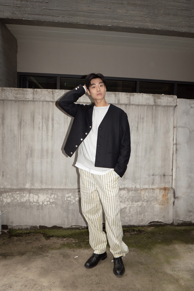 Concierge Blazer - Agent (Cropped) : BELLBOY