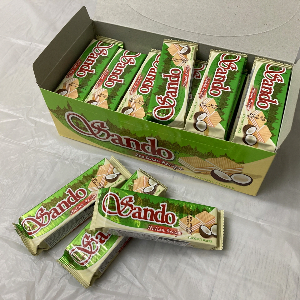 Sando Coconut Wafer (768g) : Rindomart