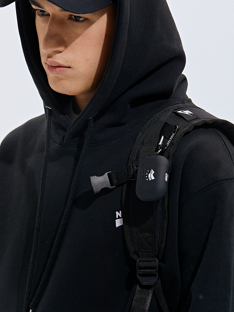 Logo Airpod Pro Case. : 나우트 디자인 스튜디오. STUDIO NAUT.