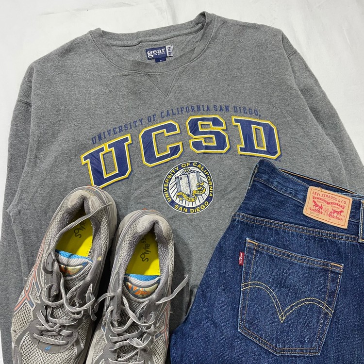 Vintage UCSD Sweatshirts (M/100) : OLDCOMPANY(올드컴퍼니)