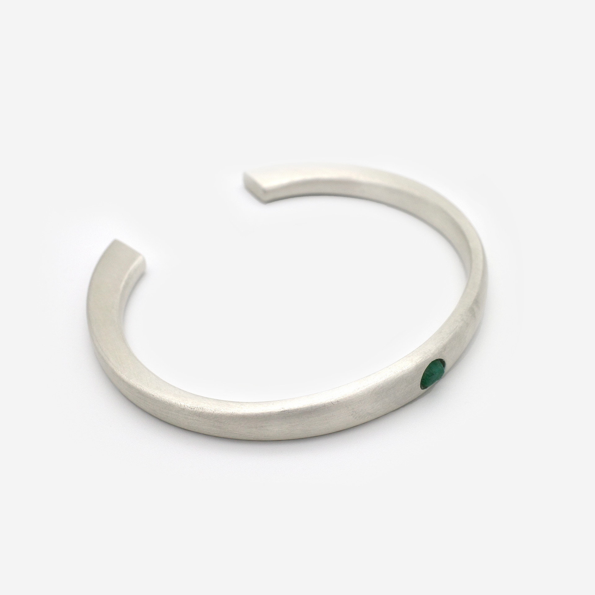 EMERALD CUFF BRACELET : HOTDRYGREY