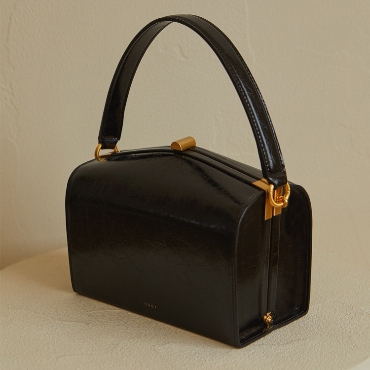(nuer) Classic Box Bag_Black : wink. - Global B2B platform for select ...