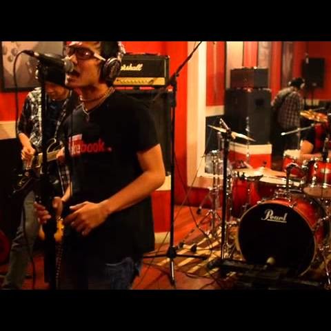 투애니원 2NE1 - Ugly (ROCK VERSION COVER) : COPYDRUM