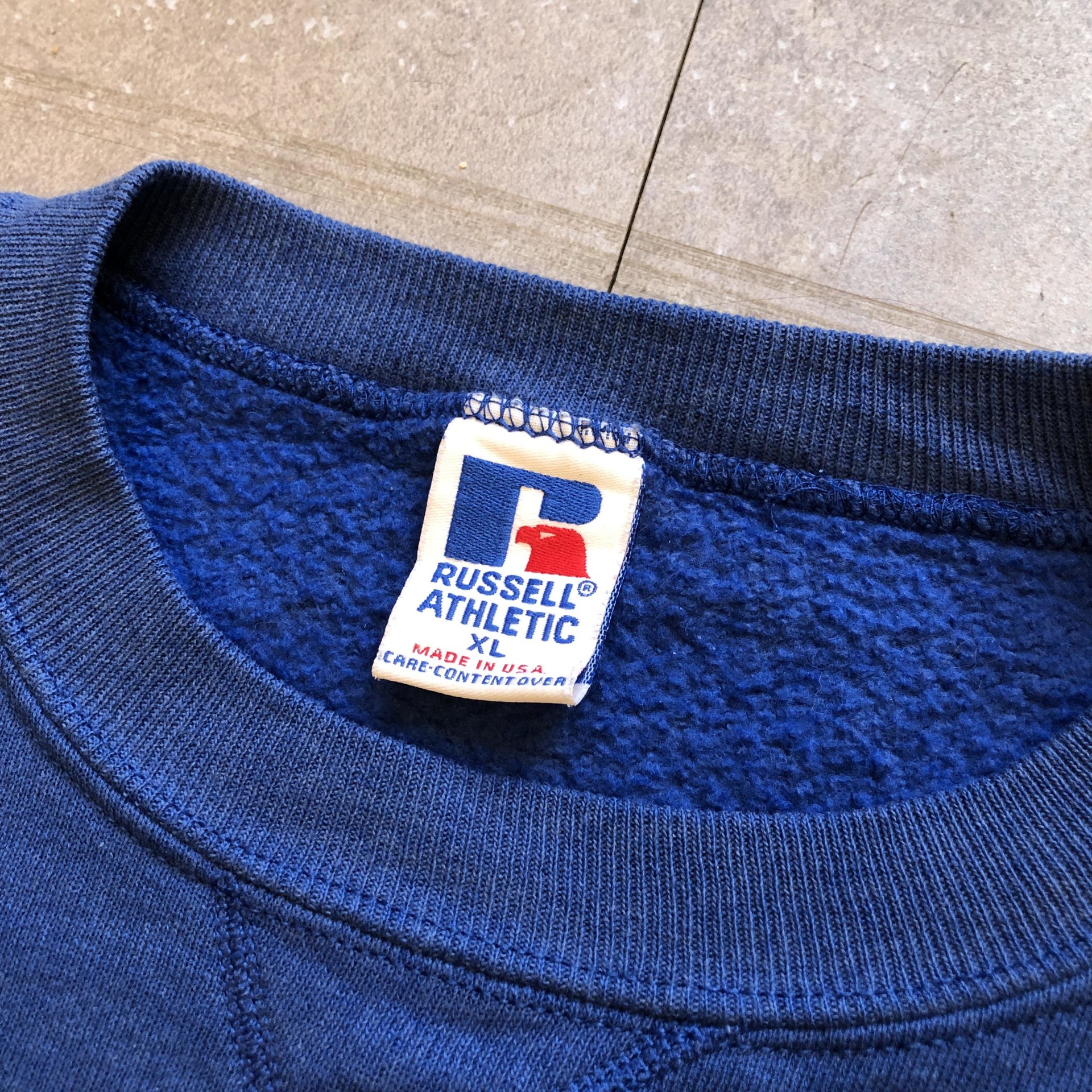 90's usa made Russell sweat shirt : soberseoul