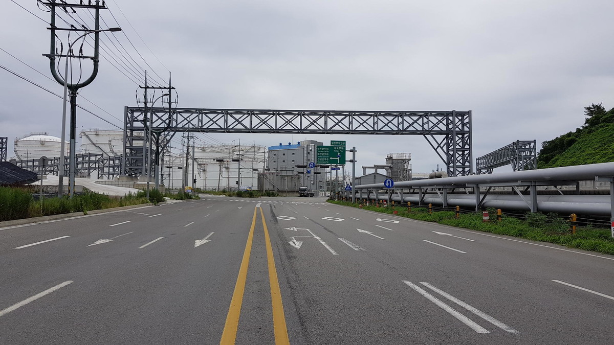 E2-5 Section : yeosu industry