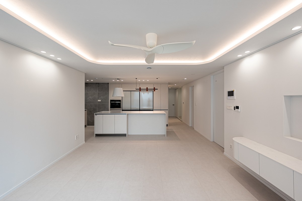 하남 감일스윗시티 4단지 APT 32PY : 콘크리트301