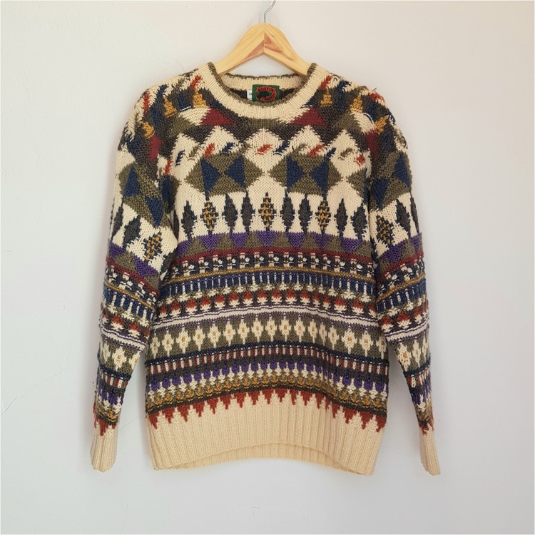 Boston traders Nordic Sweater : 커넥티드도어 connected door
