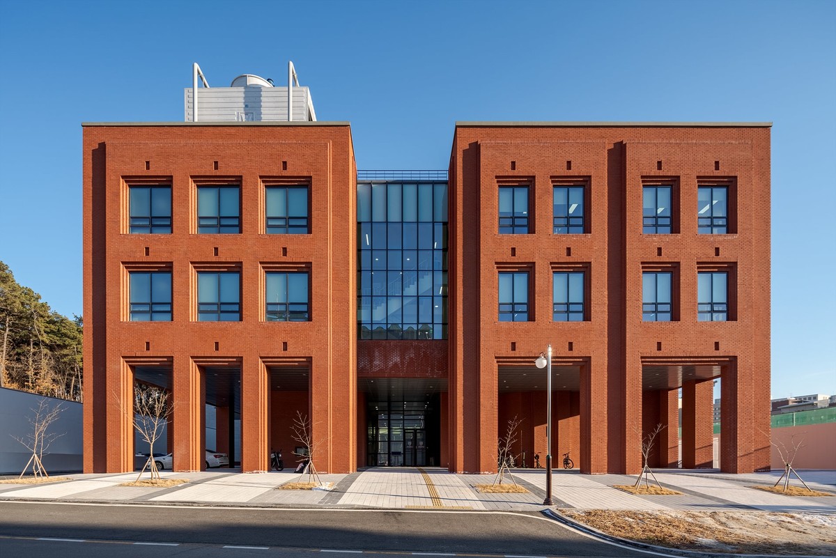 충북대학교 CBNU 스포츠센터 : 포토그랩 아카이브