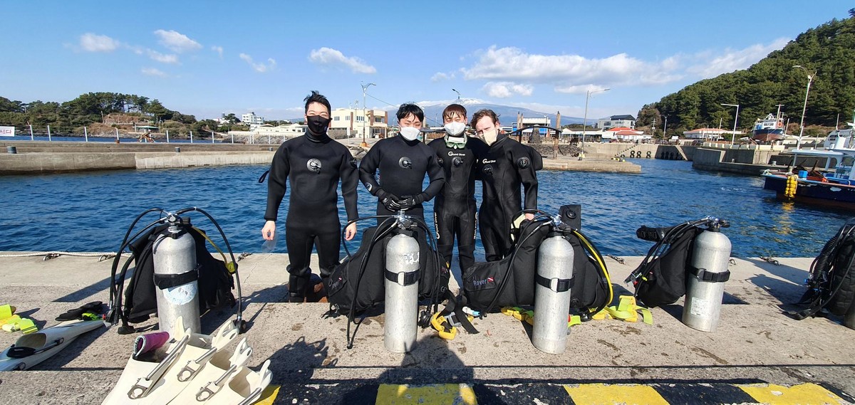 펀다이빙을 드라이슈트 체험으로 : GOOD DIVER