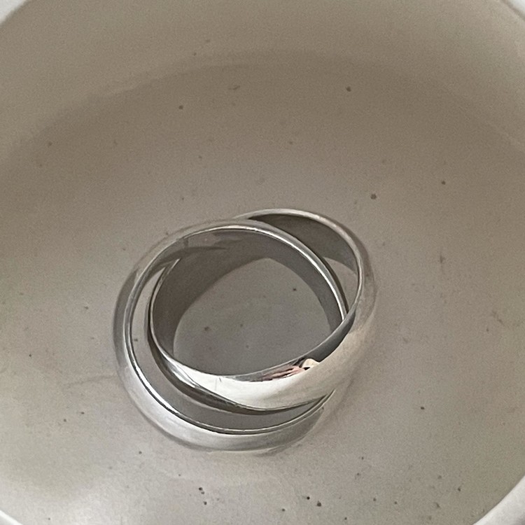 BASS RING : THE STUFF