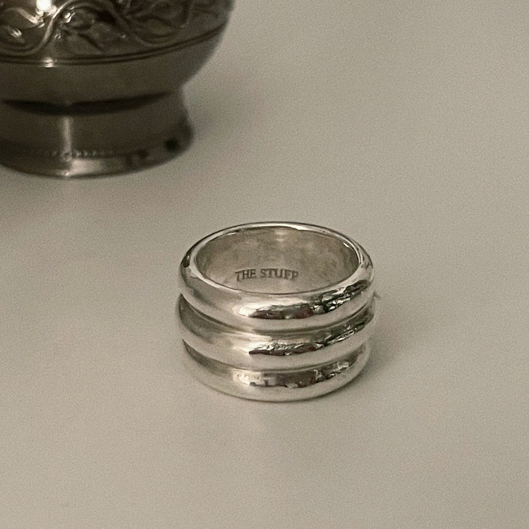 COLUMN RING : THE STUFF