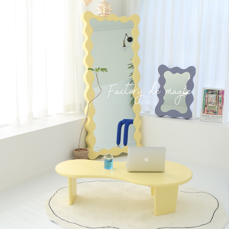 Alice Mirror [Large]