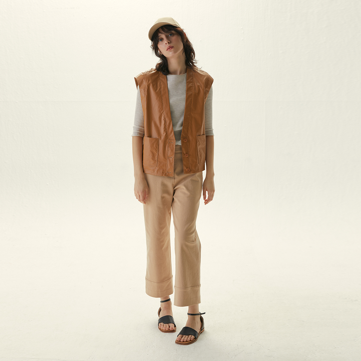 (EIGHT TIMES) GLOW NON COLLAR VEST_GINGER : wink. - Global B2B platform ...