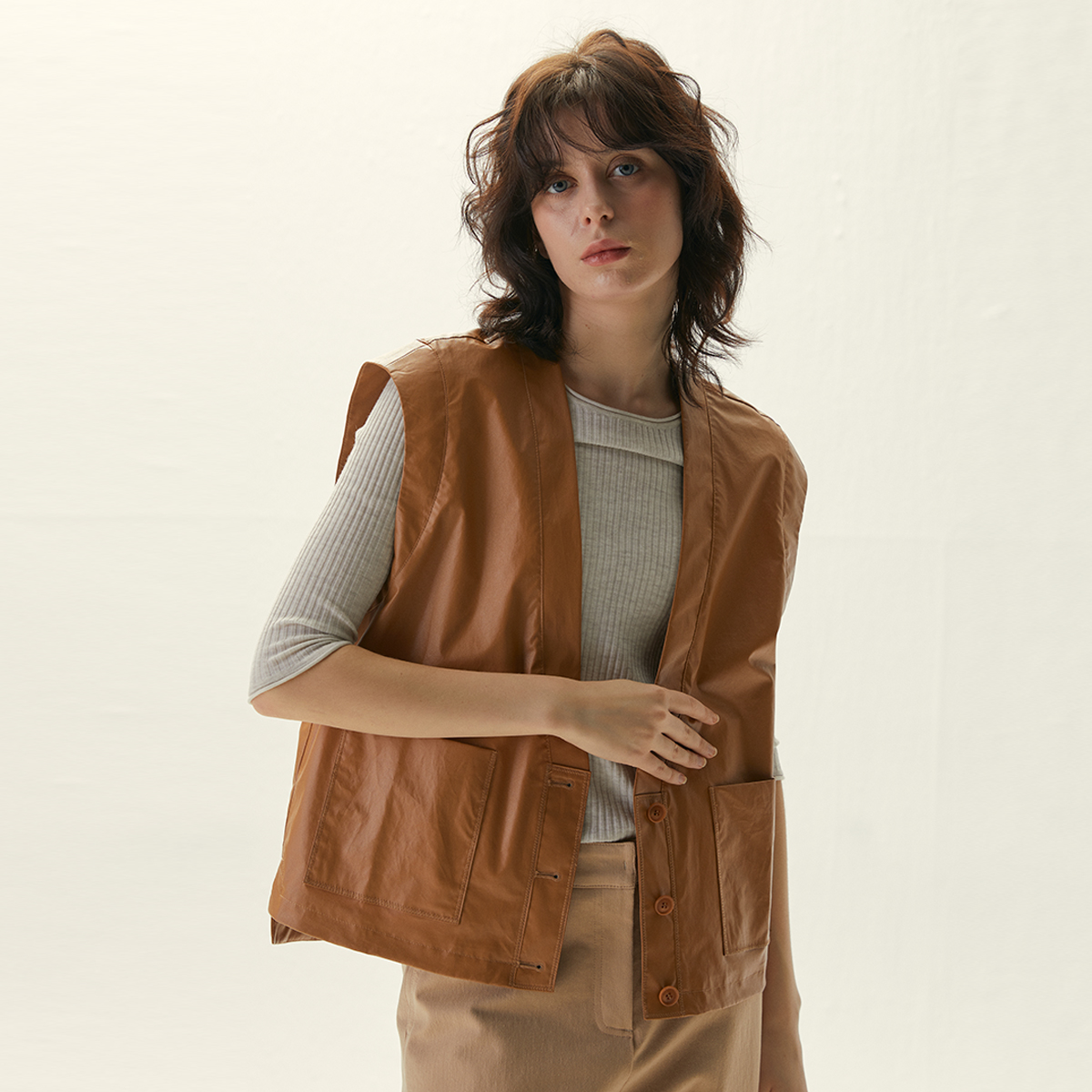 (EIGHT TIMES) GLOW NON COLLAR VEST_GINGER : wink. - Global B2B platform ...