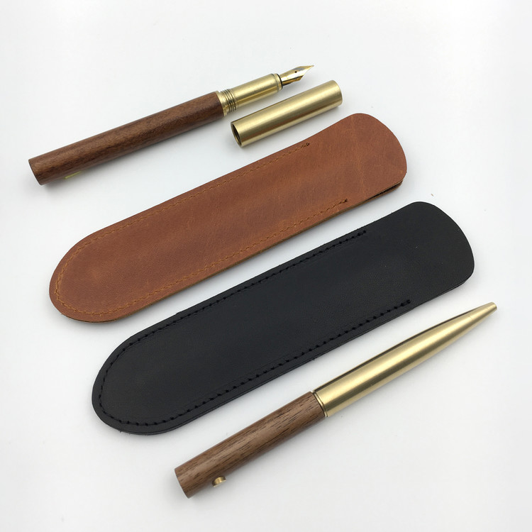 LOG LEATHER PEN SLEEVE : Namib Design Studio