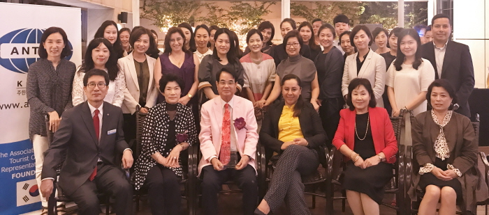 1 ANTOR Korea Summer BBQ - Group with Mr & Mrs Hong : ANTOR