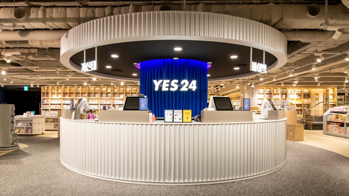 YES24 BOOKSTORES : CREATIVE STUDIO | gdc. | Project