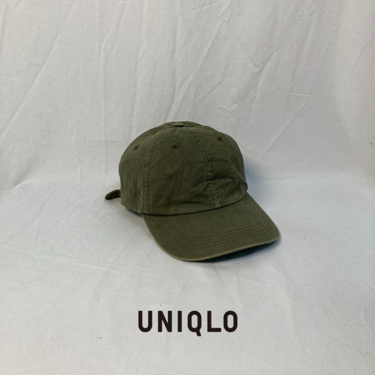 Uniqlo cap : mascompany