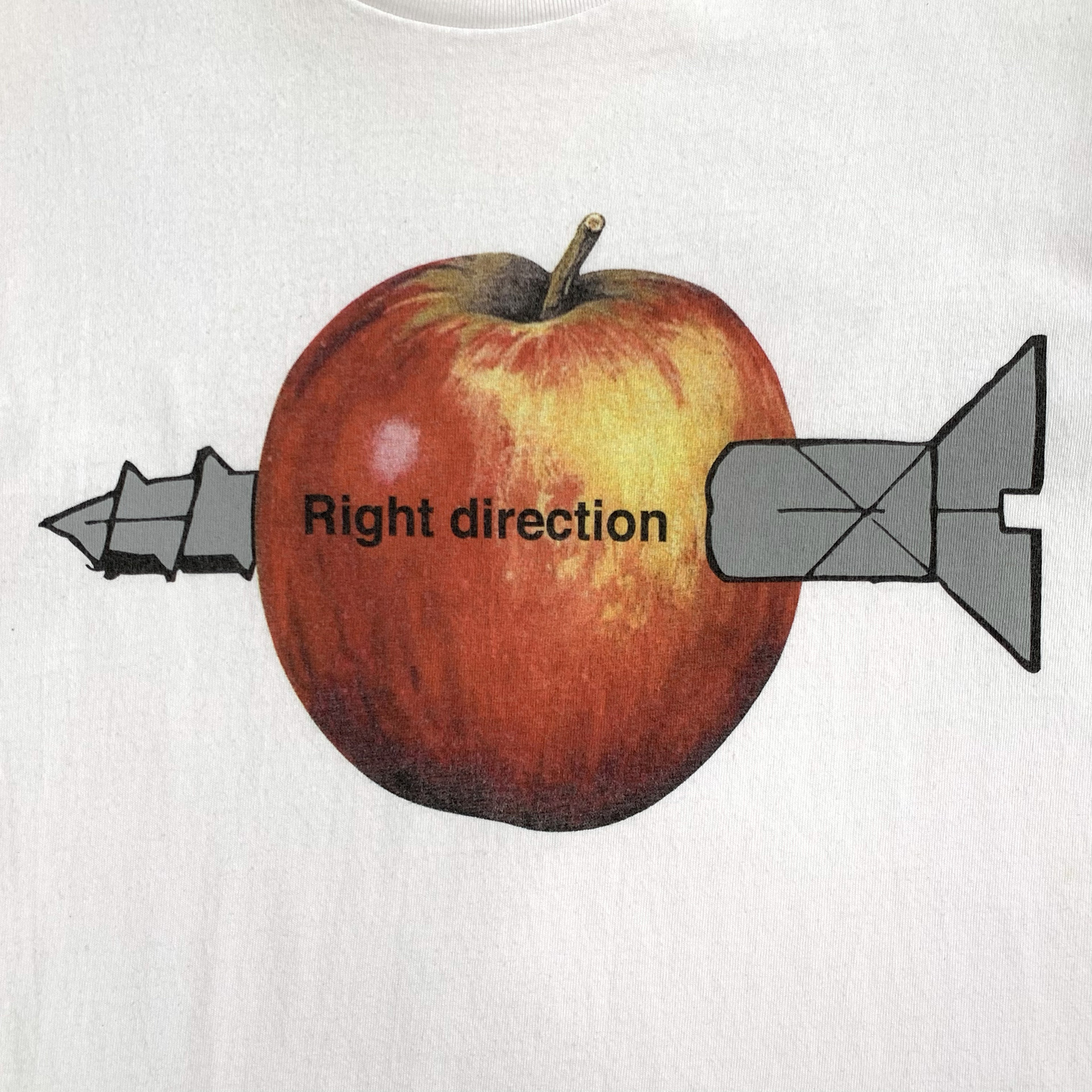 UNDERCOVER apple printed tee : TAAU