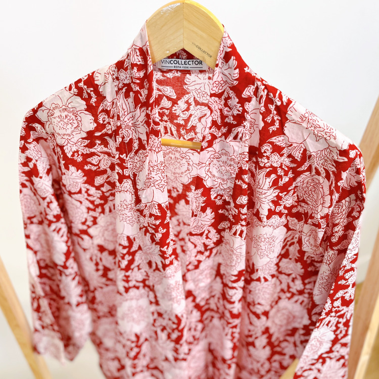 Robe Cardigan (VC-095) : Vincollector