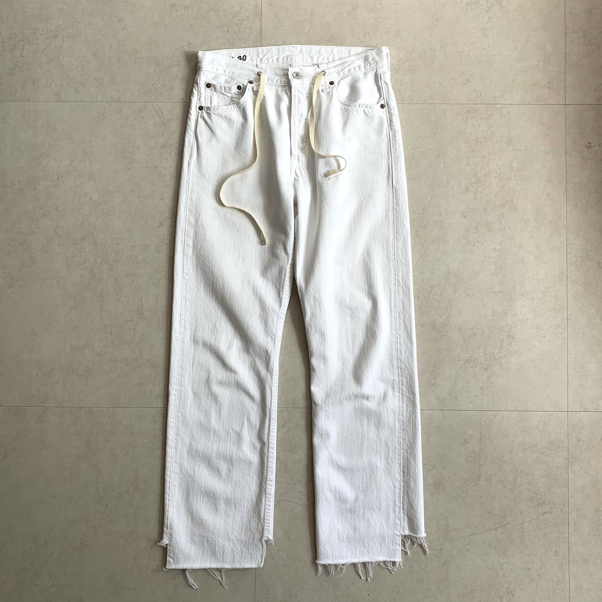 levi's remake pants : TAAU