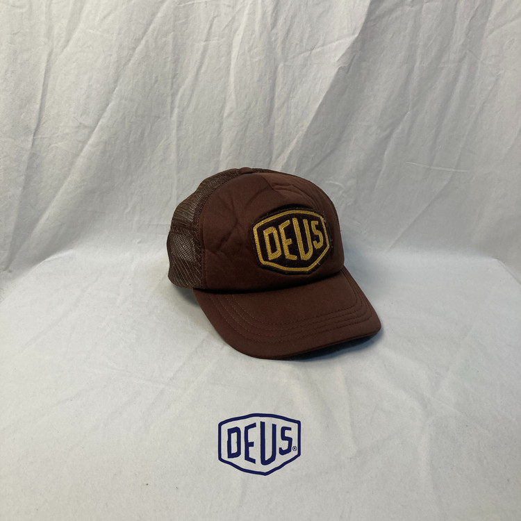 Deus ex machina cap : mascompany