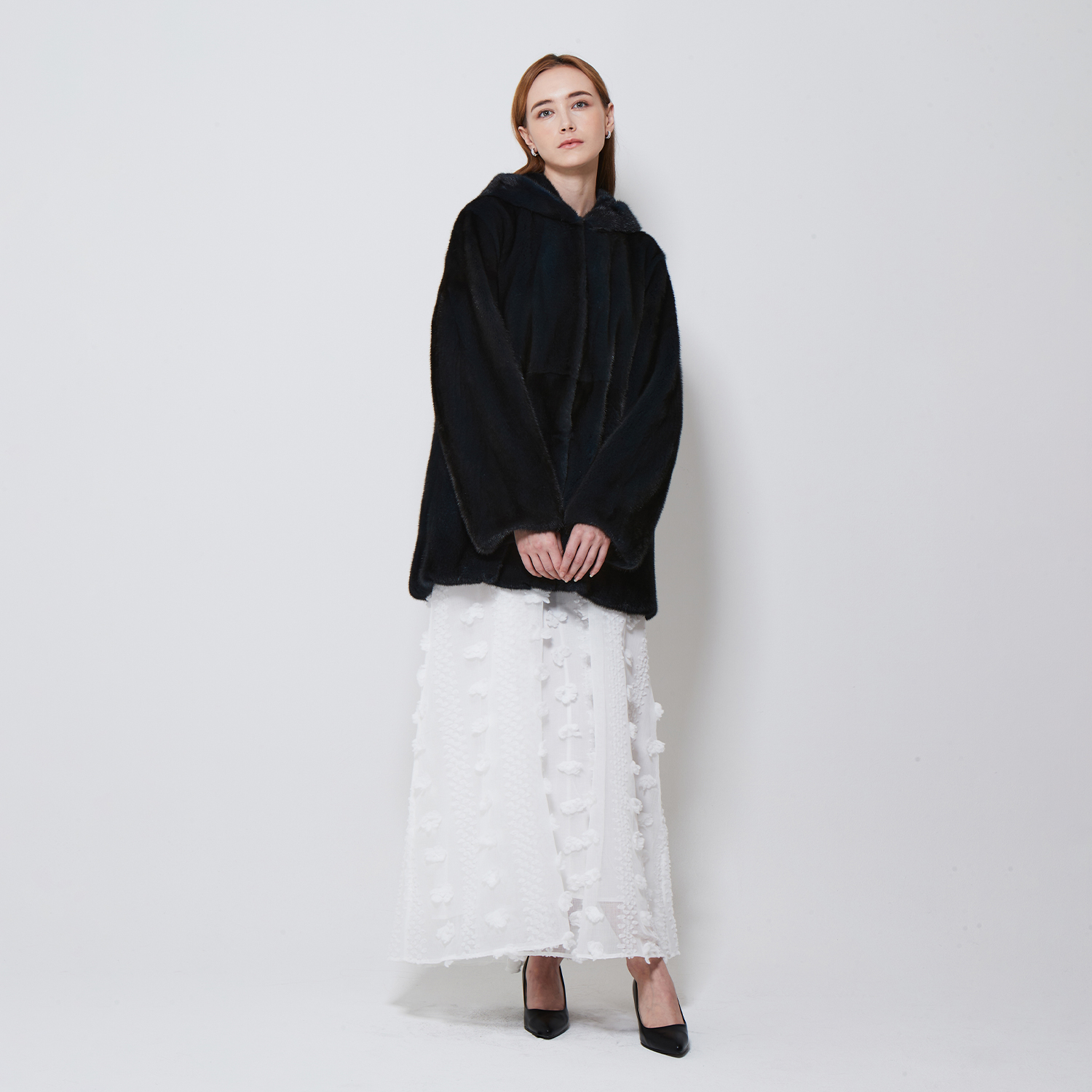 오버핏 A-LINE 통후드 밍크 자켓 사가 로얄 퀄리티 3개 색상 : 라프라우 LAFRAU