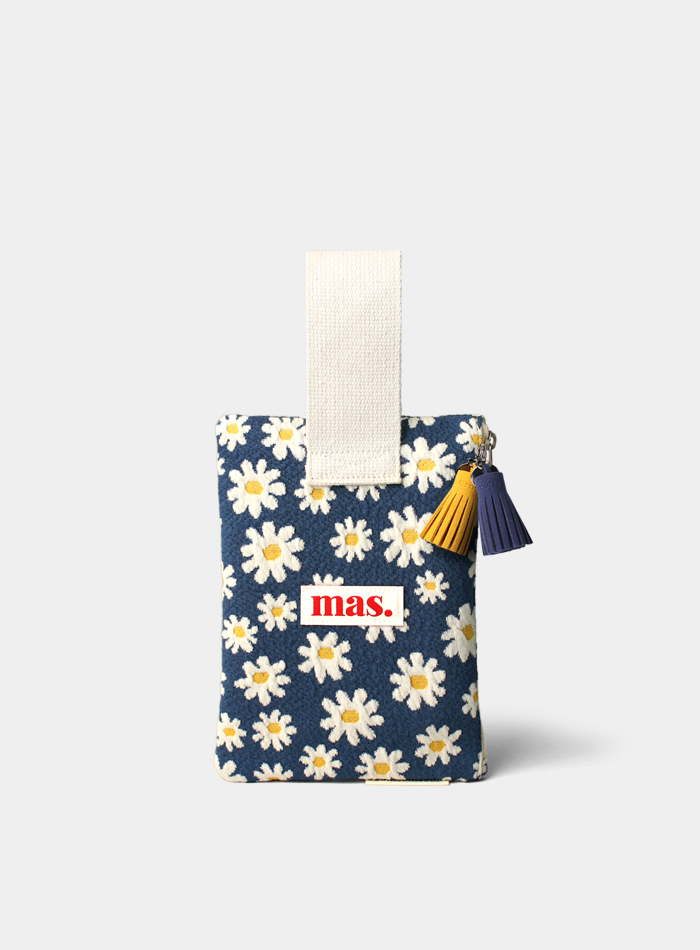 Strap pouch _ Knit daisy navy : Masmarulez [마스마룰즈]