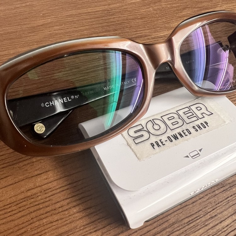 vintage channel sun glasses mod.5020 : soberseoul