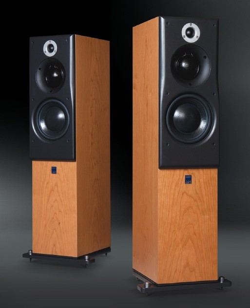 SCM 40, 상급 라인업의 성능과 사운드를 그대로 이어받아 : atc