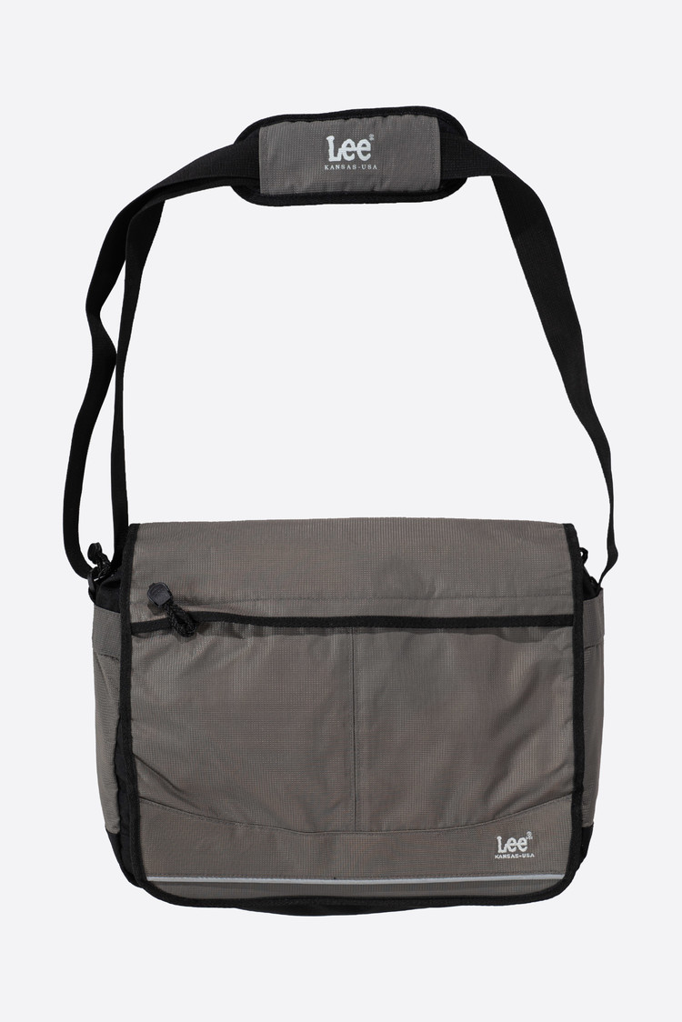 Lee Messenger Bag : 월드피스 다이어트