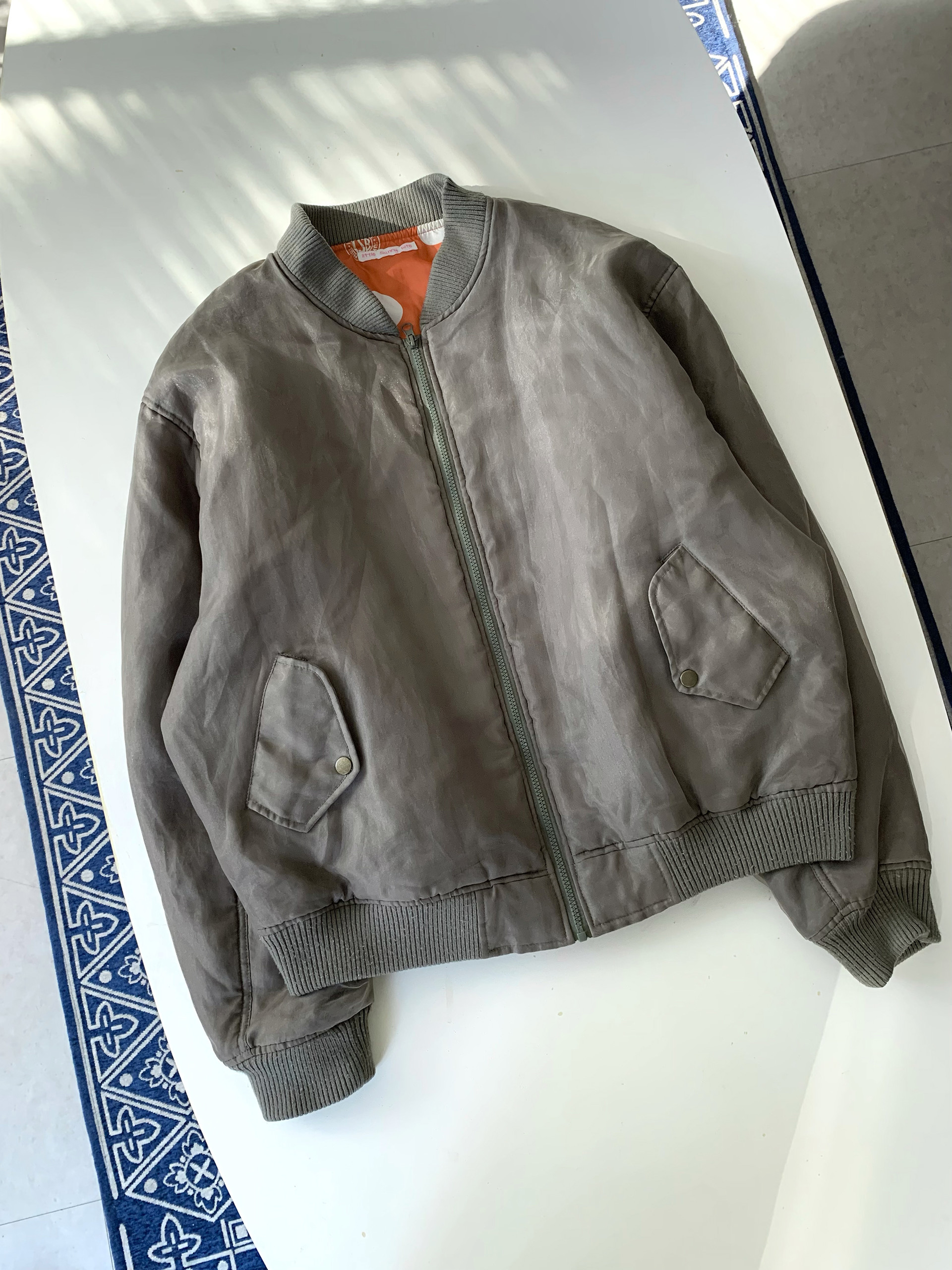 Little sunny bite sheer bomber jacket : TAAU