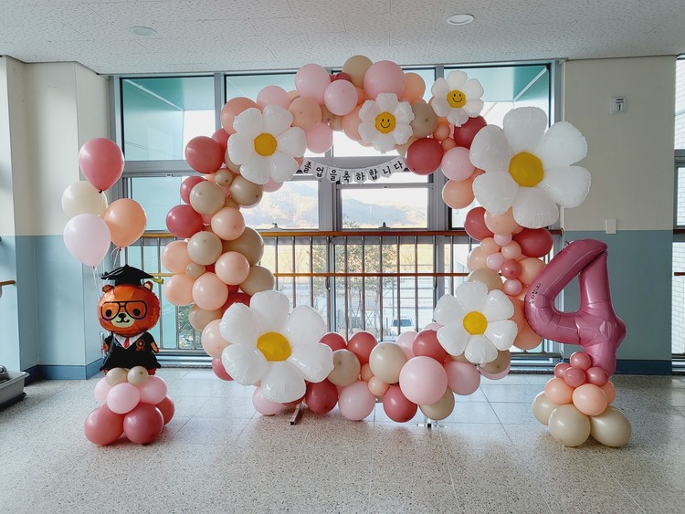 원형 데이지 포토존