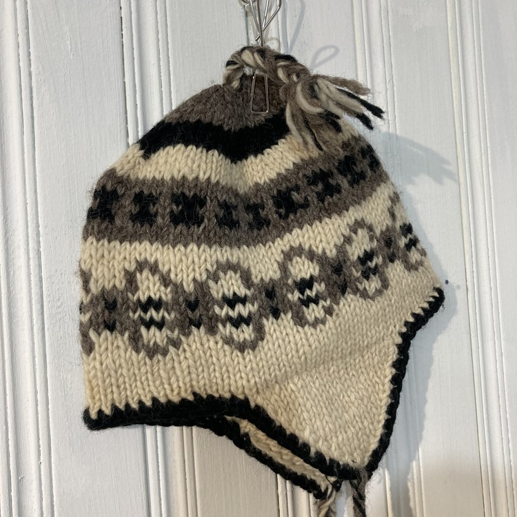 Vintage ear flap beanie : mascompany