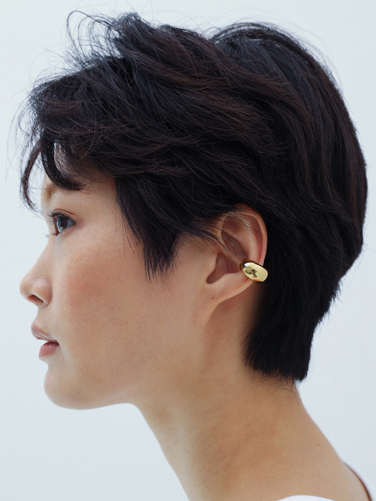 Gold moon earcuff : Studio HAE 스튜디오 해