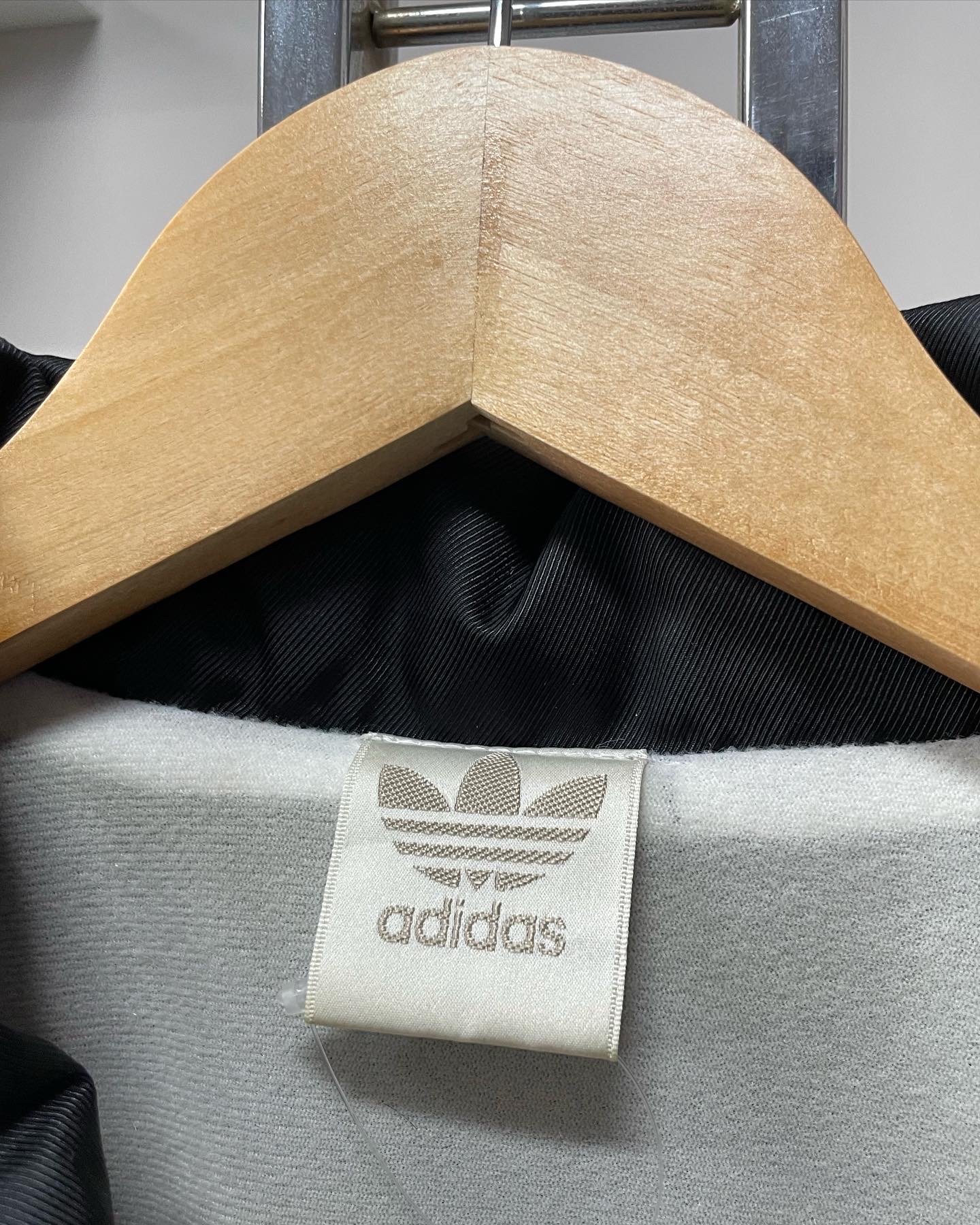 90s Descente X Adidas Licensed Big Logo Coach Jacket (105) : Share the vibe