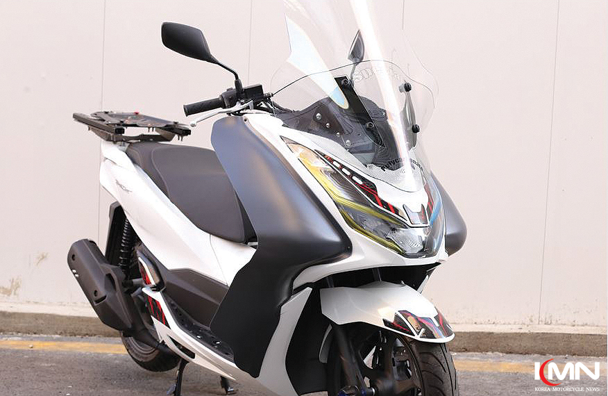 MSR, PCX용 사이드 바이저 출시 : 한국이륜차신문