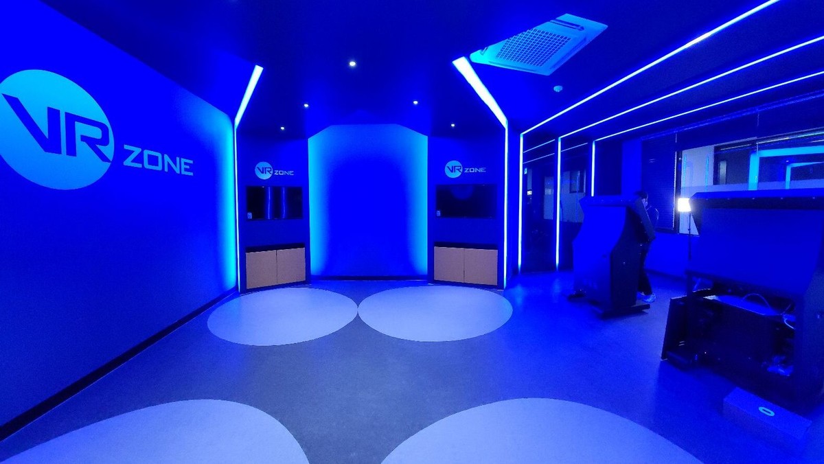 한국폴리텍대학 메타버스 연구센터 VR Zone : 삼우이머션 - 포트폴리오