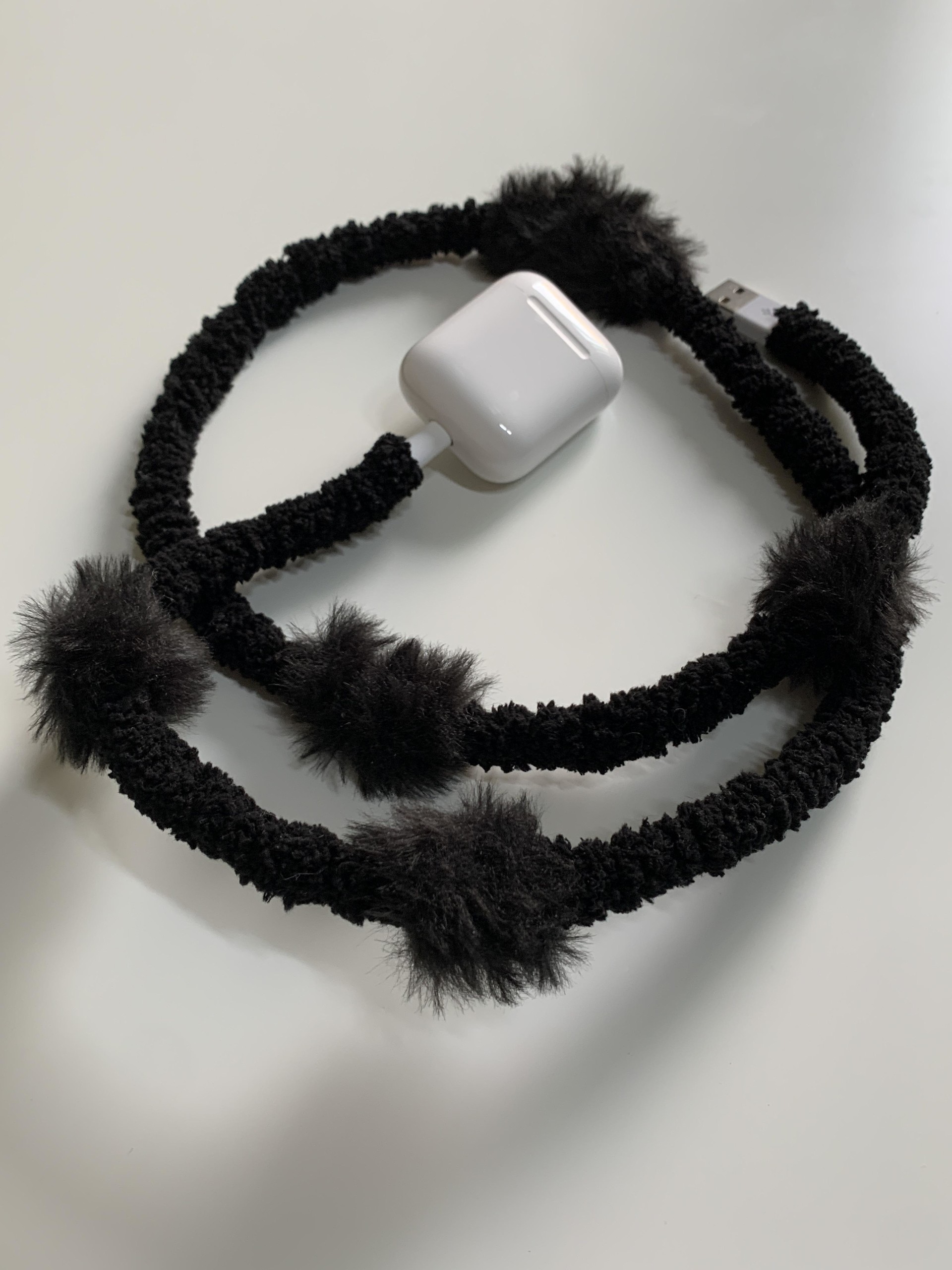 Fuzzy cable_Bunny (Black) : 퍼지룸 fuzzyroom