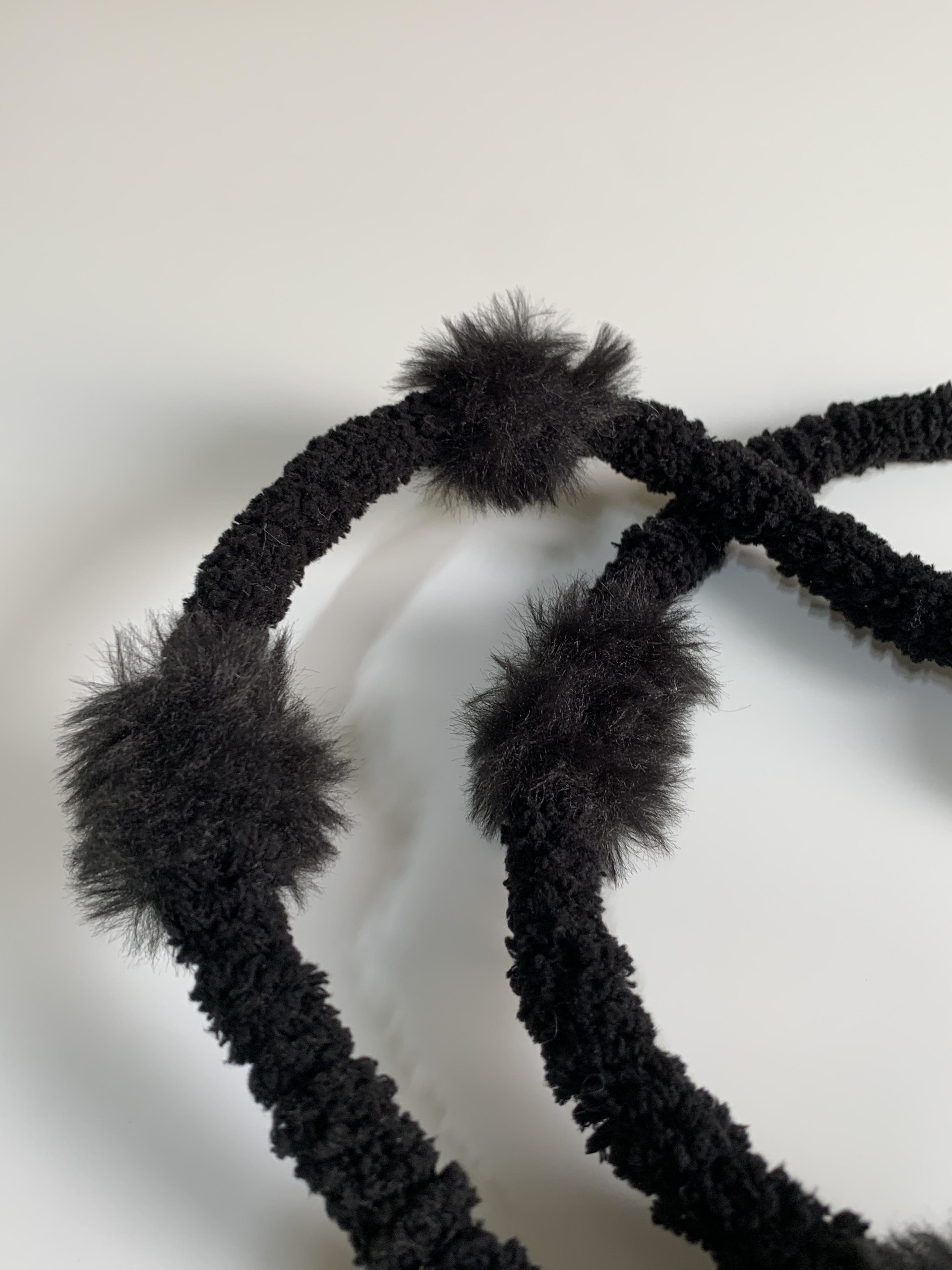 Fuzzy cable_Bunny (Black) : 퍼지룸 fuzzyroom