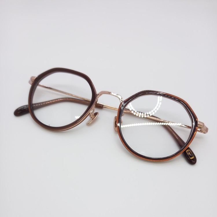 그레이트 드리머 GIN C2 : 블루베리 안경점